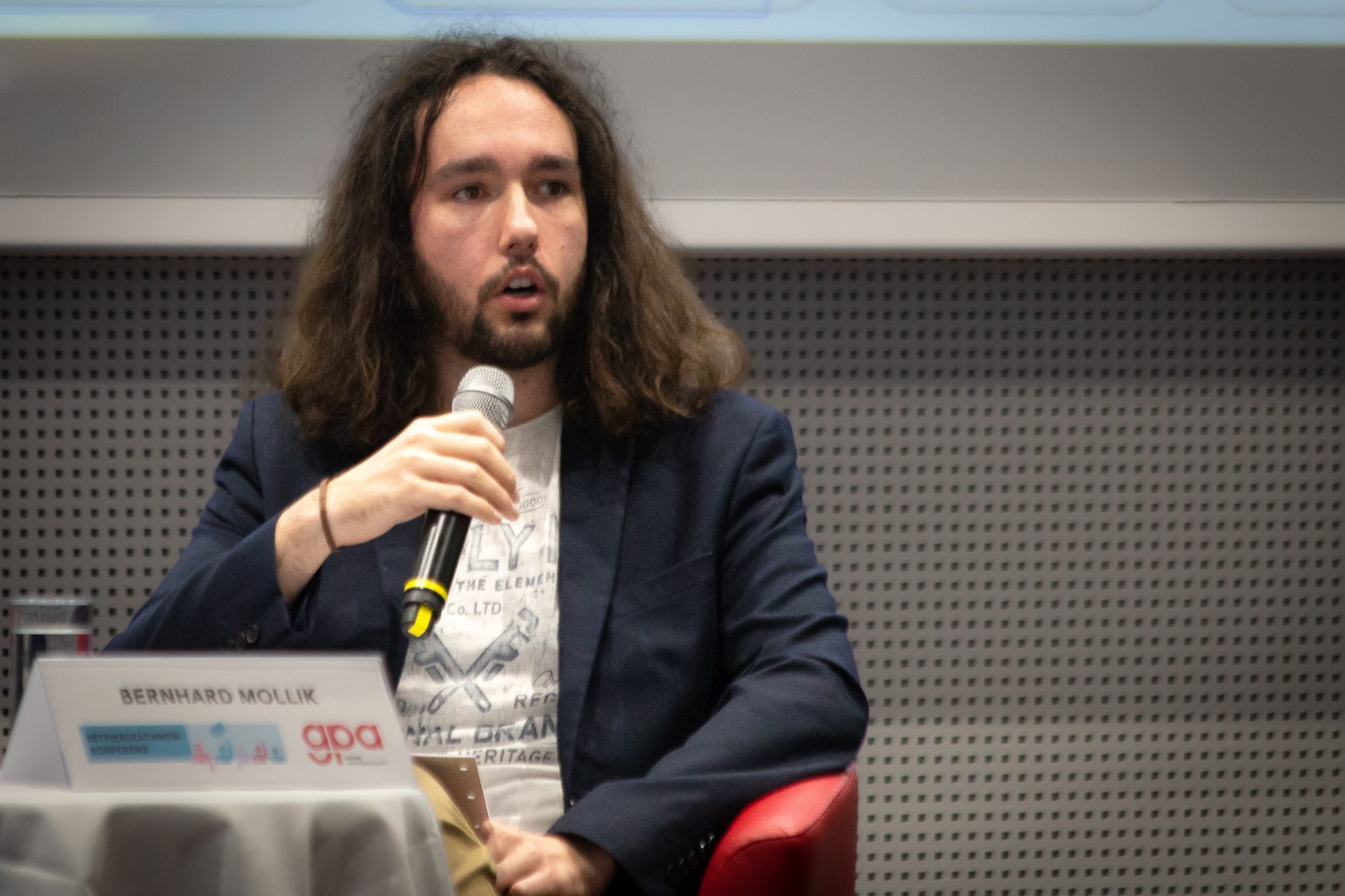 „Das Homeoffice begeistert die KollegInnen“ – KOMPETENZ-online